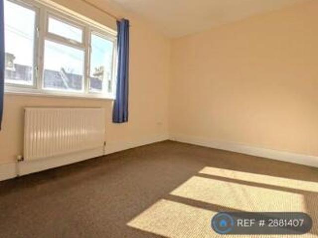 3 bedroom terraced house for rent in Thorold Road, Chatham, ME5