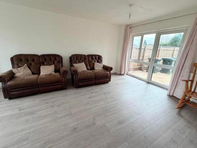 3 bedroom terraced house for rent in Tivey Court Road, Coventry, CV6