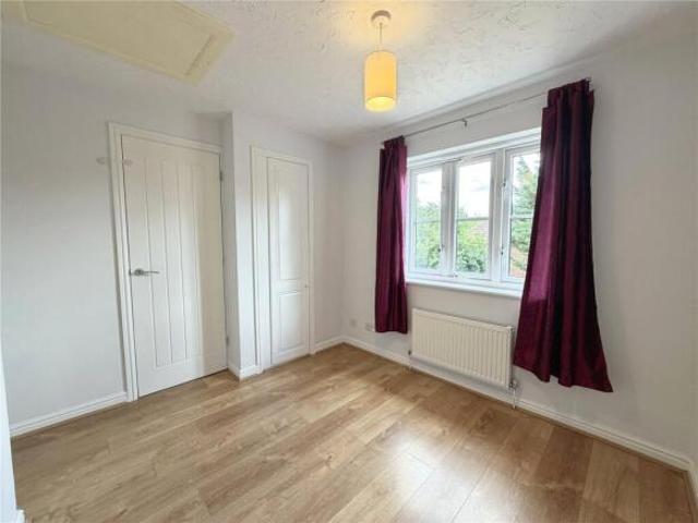 3 bedroom terraced house for rent in Turnstone Way, Stanground, Peterborough, Cambridgeshire, PE2