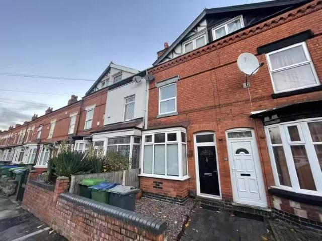 3 bedroom terraced house for rent in Upper St Mary's Rd, Bearw.