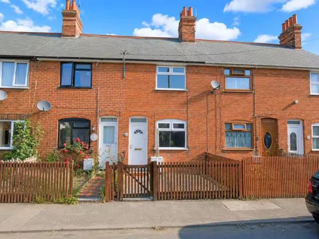 3 bedroom terraced house for rent in Valley Road, Leiston, Suf.