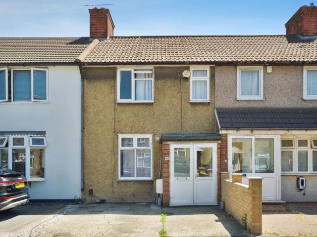 3 bedroom terraced house for sale