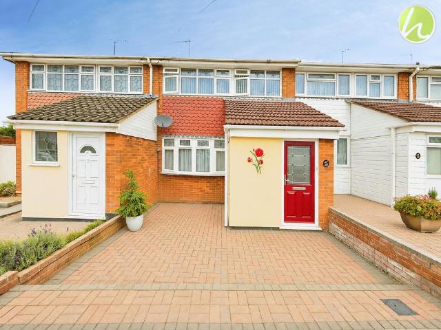 3 bedroom terraced house for sale