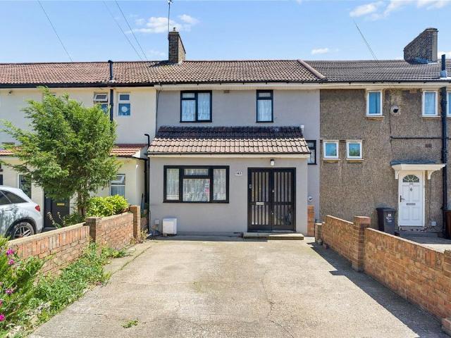 3 bedroom terraced house for sale