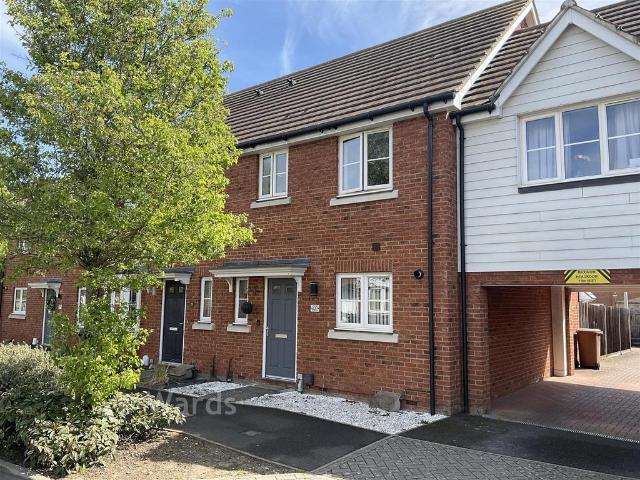 3 bedroom terraced house for sale