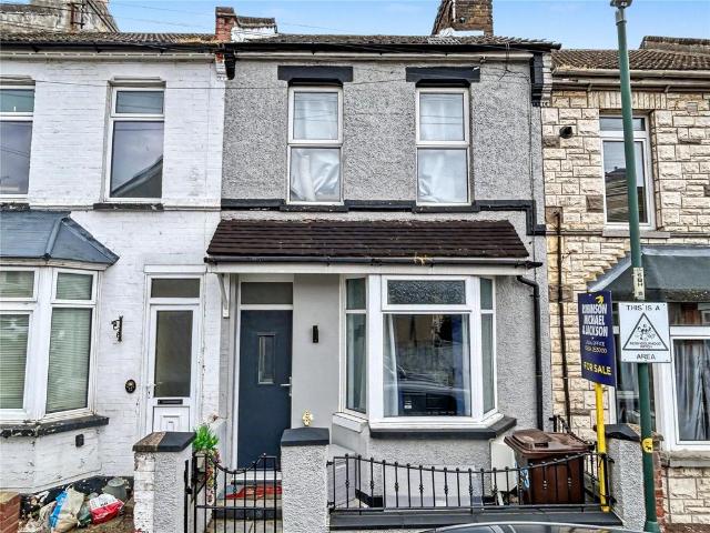 3 bedroom terraced house for sale