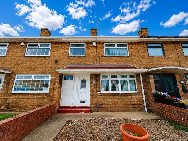 3 bedroom terraced house for sale