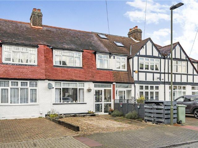 3 bedroom terraced house for sale
