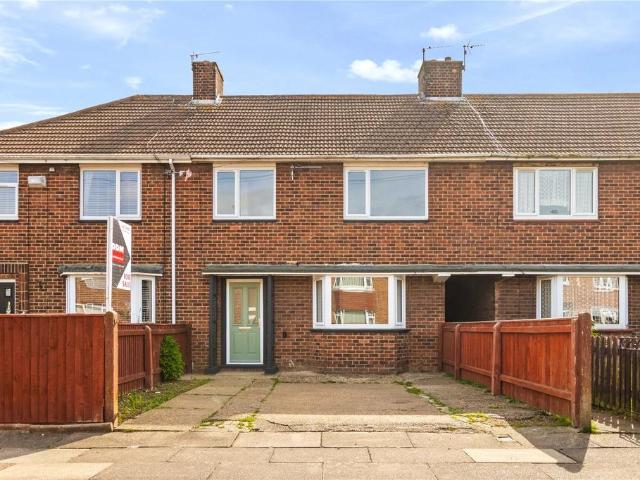 3 bedroom terraced house for sale