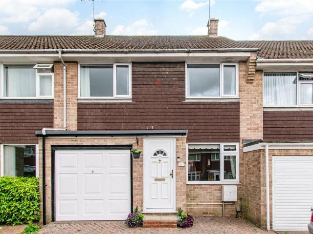 3 bedroom terraced house for sale
