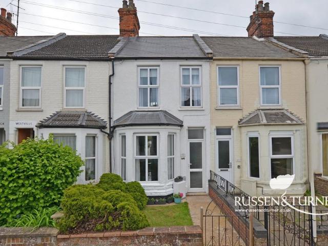 3 bedroom terraced house for sale