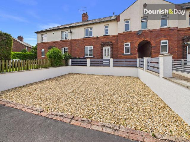 3 bedroom terraced house for sale