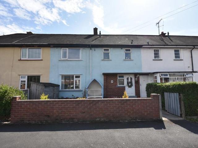 3 bedroom terraced house for sale