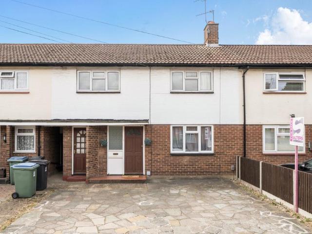 3 bedroom terraced house for sale
