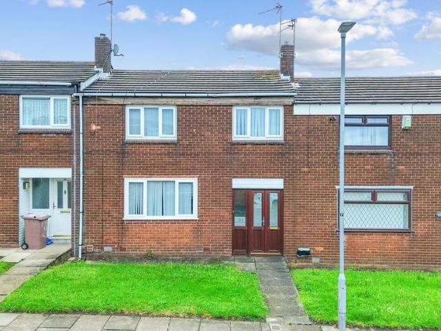 3 bedroom terraced house for sale