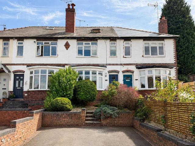 3 bedroom terraced house for sale