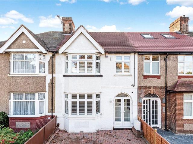 3 bedroom terraced house for sale