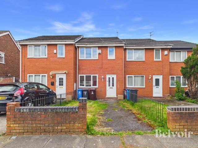 3 bedroom terraced house for sale