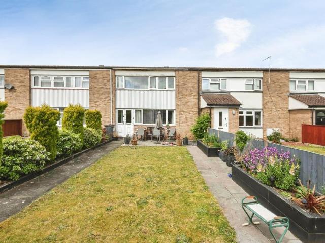 3 bedroom terraced house for sale