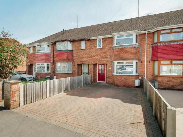 3 bedroom terraced house for sale