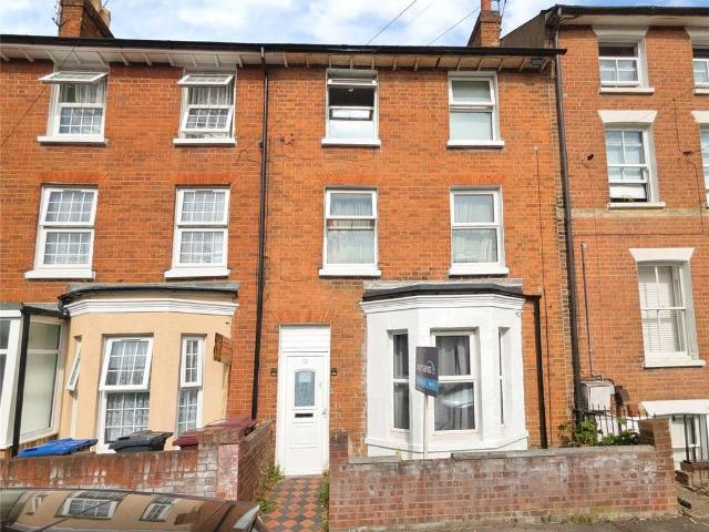 5 bedroom terraced house for sale