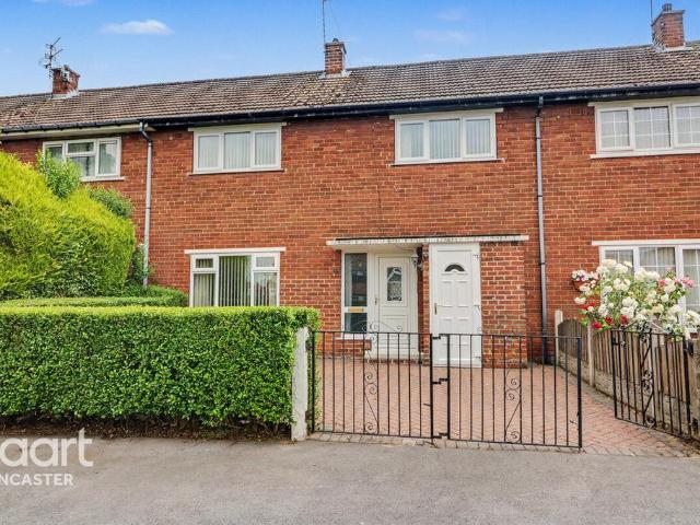 3 bedroom terraced house for sale