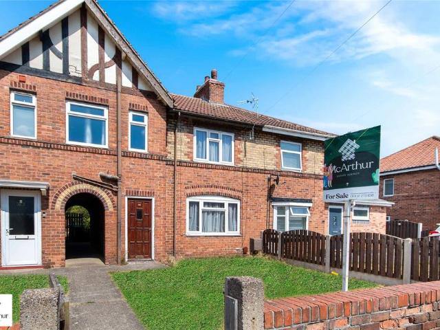 3 bedroom terraced house for sale