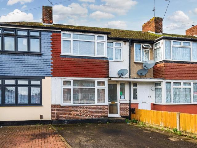 3 bedroom terraced house for sale