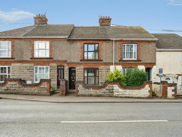 3 bedroom terraced house for sale