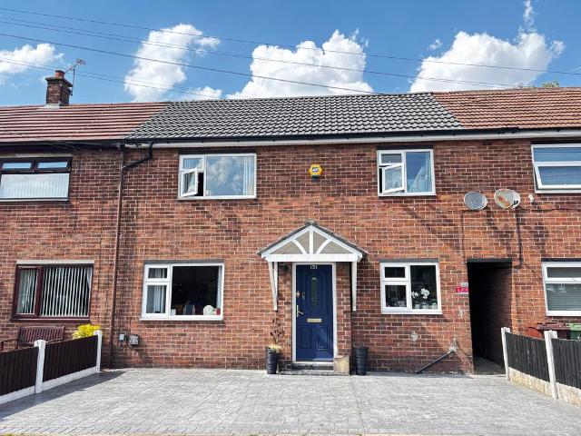 3 bedroom terraced house for sale