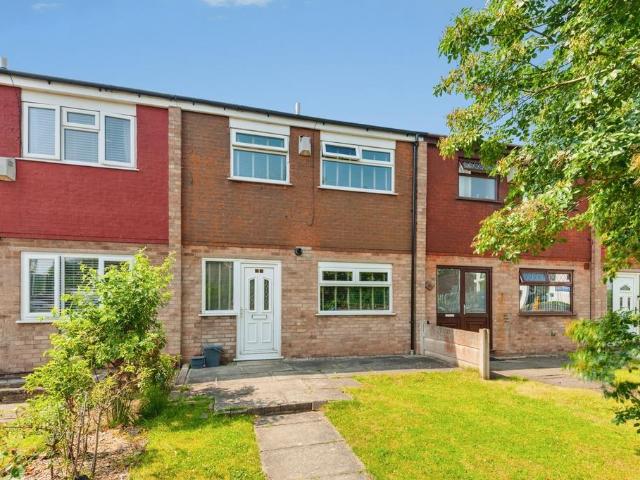 3 bedroom terraced house for sale