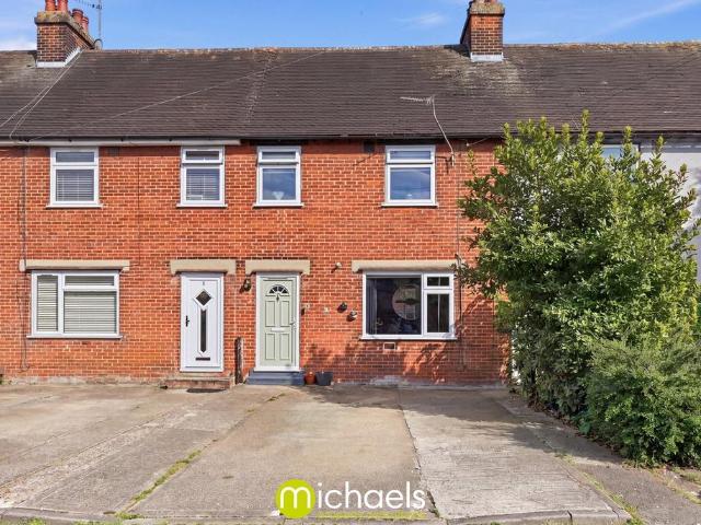 3 bedroom terraced house for sale