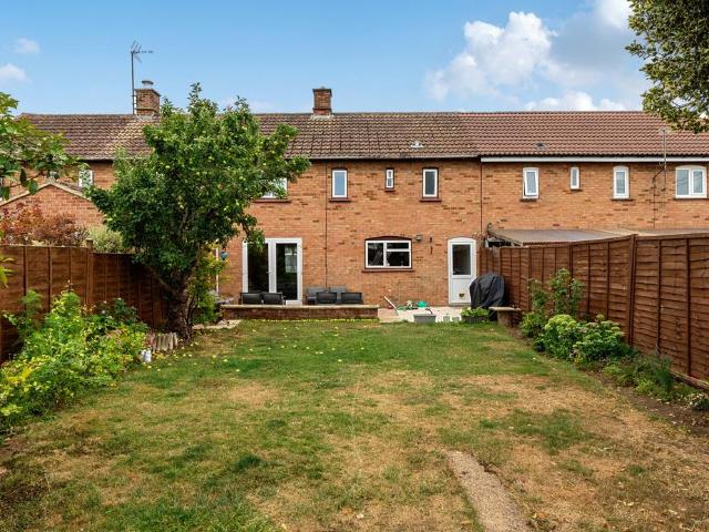 3 bedroom terraced house for sale