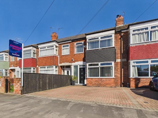 3 bedroom terraced house for sale