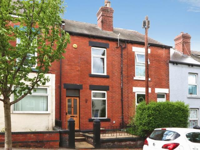 3 bedroom terraced house for sale