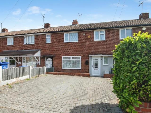 3 bedroom terraced house for sale