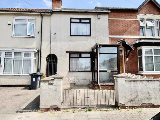 3 bedroom terraced house for sale
