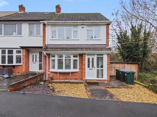 3 bedroom terraced house for sale