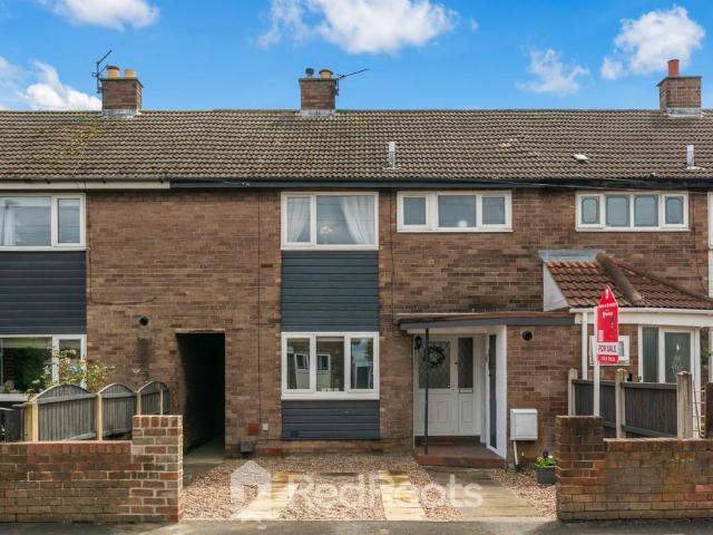 3 bedroom terraced house for sale