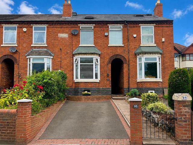 3 bedroom terraced house for sale
