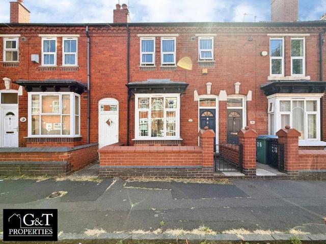 3 bedroom terraced house for sale