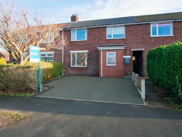 3 bedroom terraced house for sale