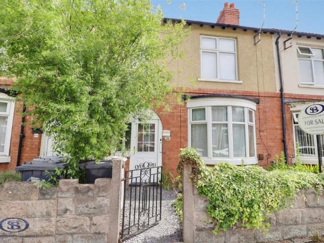3 bedroom terraced house for sale
