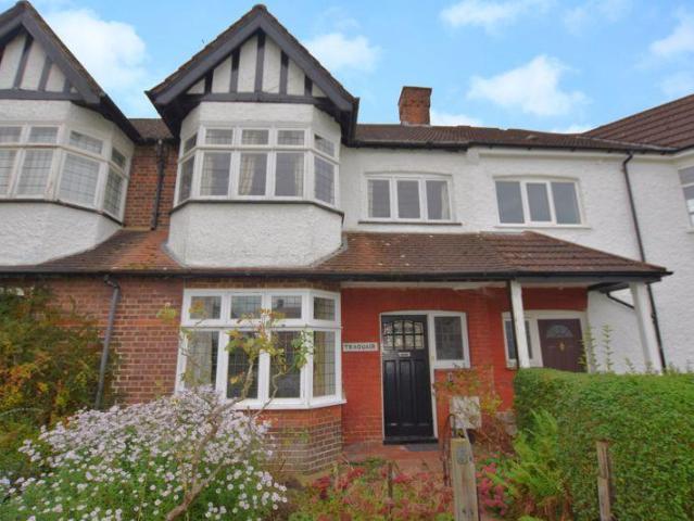 3 bedroom terraced house for sale