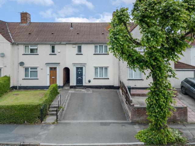 3 bedroom terraced house for sale