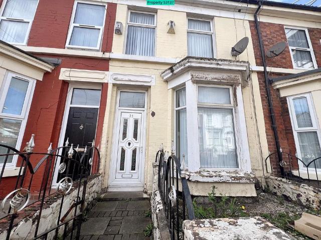 3 bedroom terraced house for sale