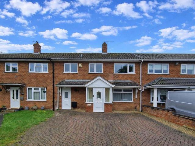 3 bedroom terraced house for sale