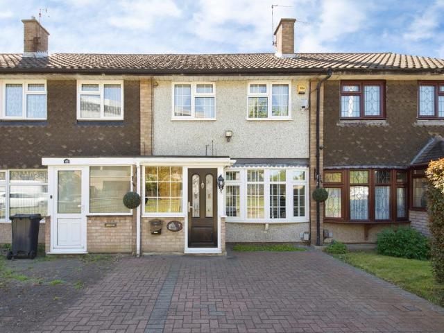 3 bedroom terraced house for sale