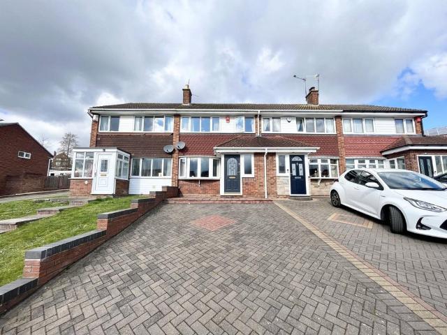 3 bedroom terraced house for sale