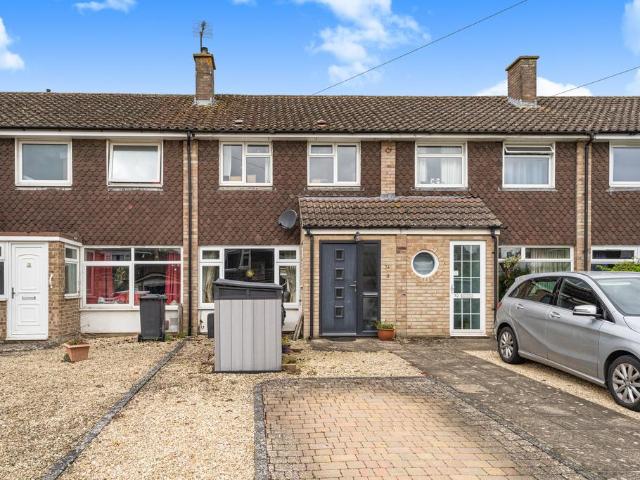 3 bedroom terraced house for sale